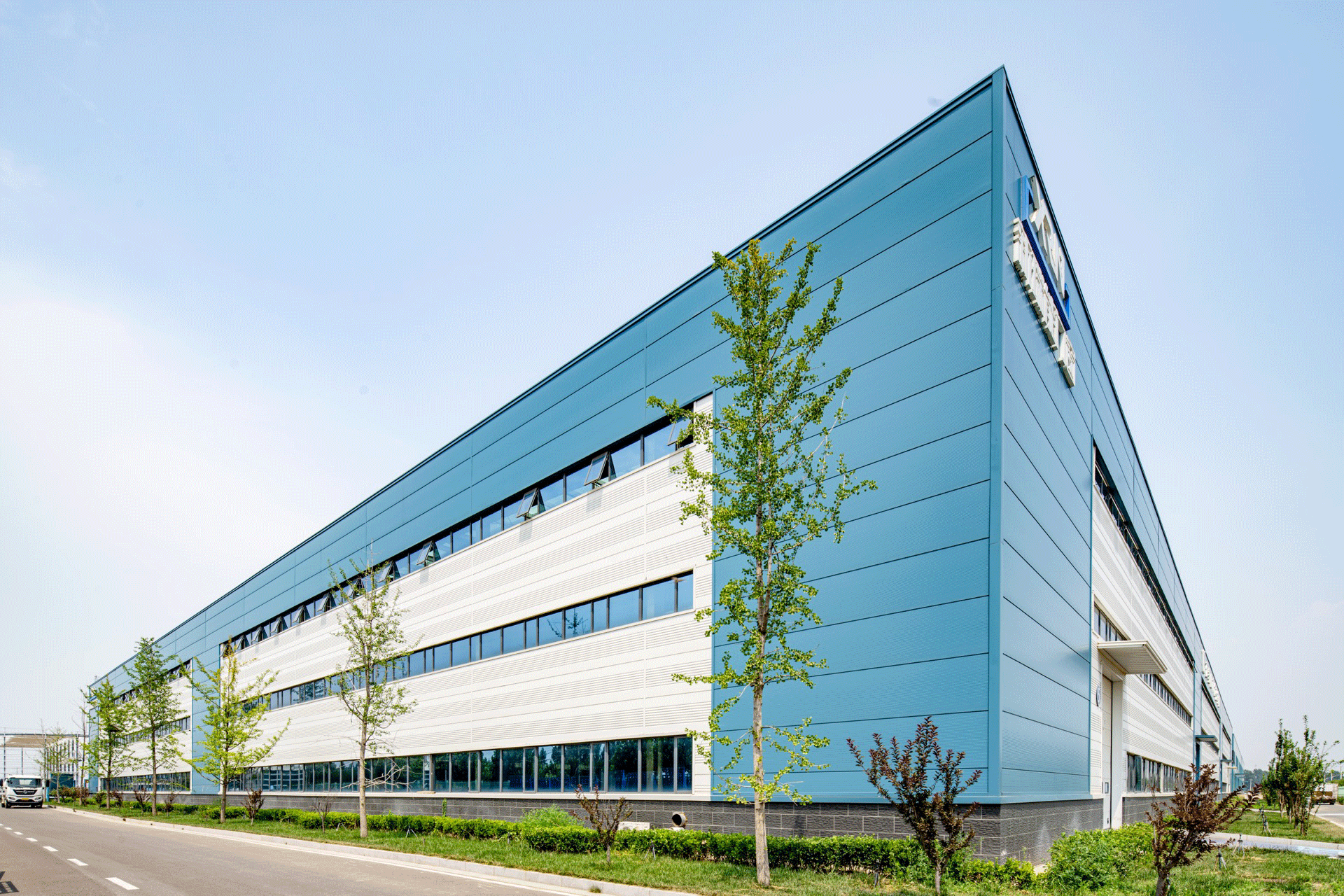 The future is here! Prefabricated construction industrial park promotes ...