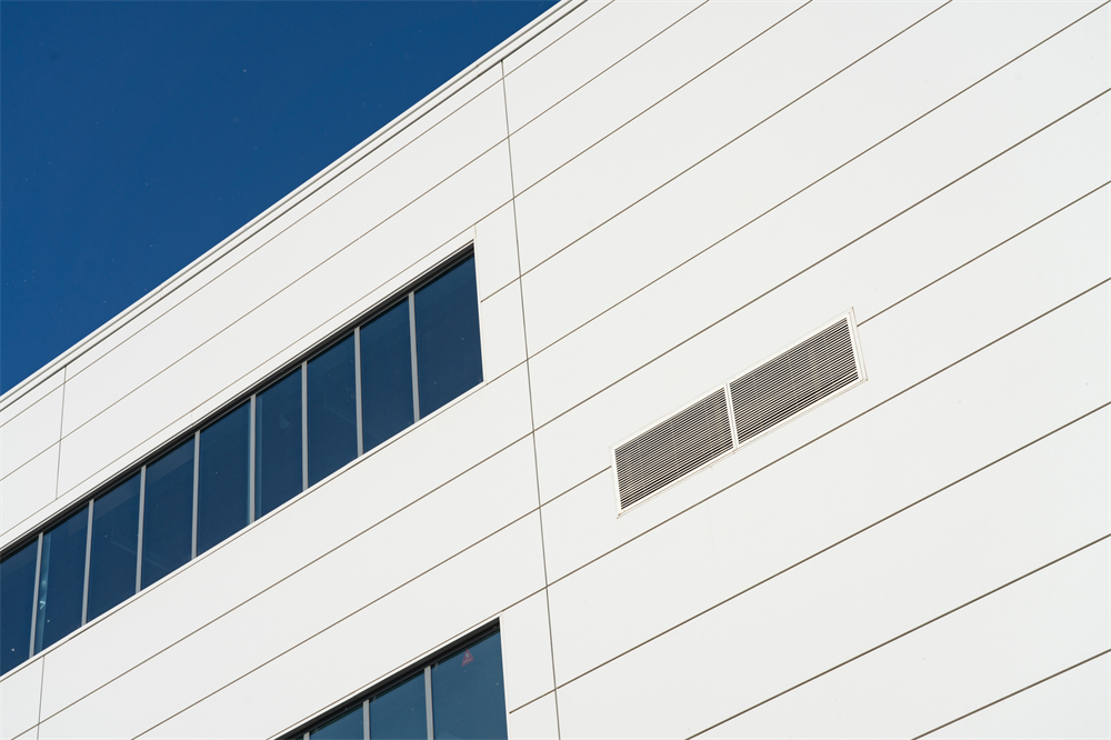 Advantages and disadvantages of metal curtain wall